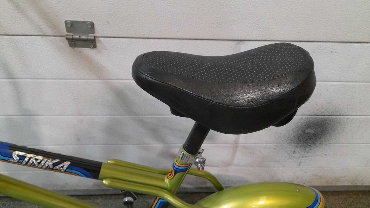 Lot 27 - 1976 RALEIGH STRIKA GREEN RESTORED IN 2013