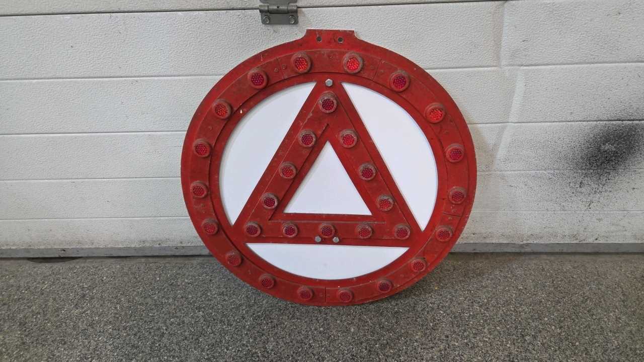 Lot 583 - LARGE RED WARNING TRIANGLE SIGN 24" DIA