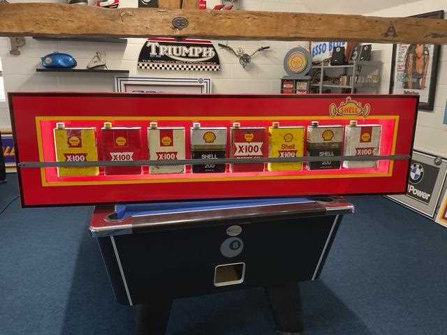 Lot 83 - LARGE ILLUMINATED SHELL OIL CAN DISPLAY 72" X