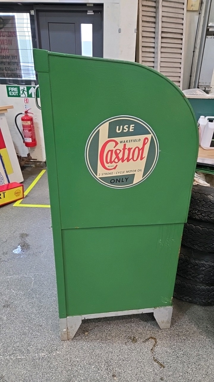 Lot 311 - WAKEFIELD CASTROL MOTOR OIL CABINET