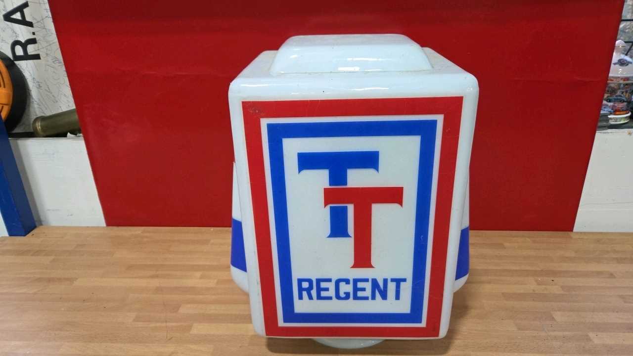 Lot 81 - TT REGENT PETROL PUMP GLASS GLOBE