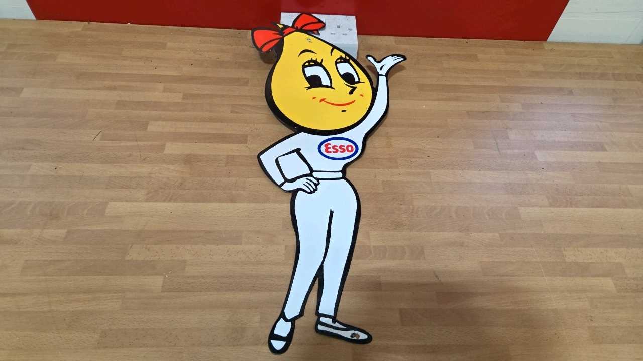 Lot 473 - MRS DRIP SIGN 24" X 9"