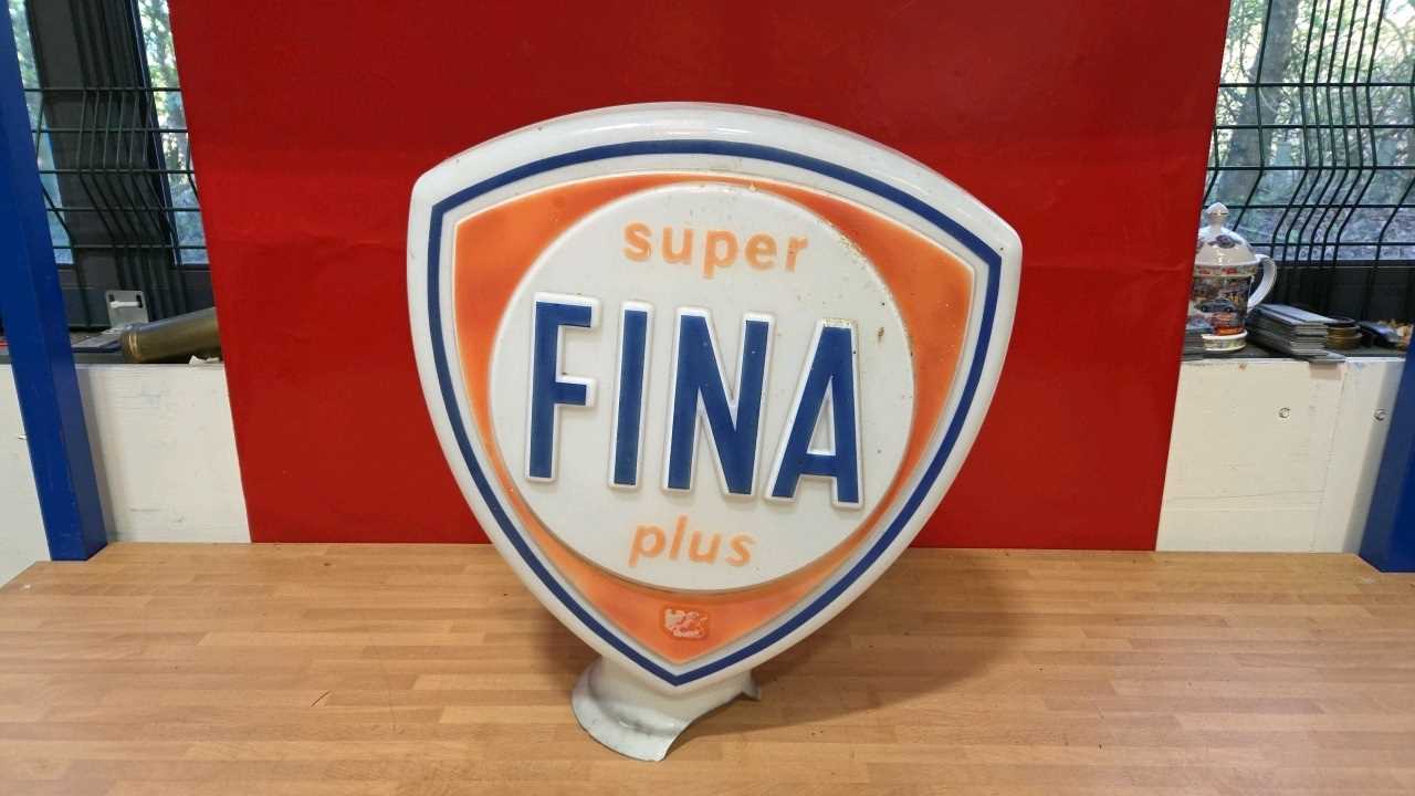Lot 305 - FINA SUPER PLUS GLASS PETROL PUMP GLOBE