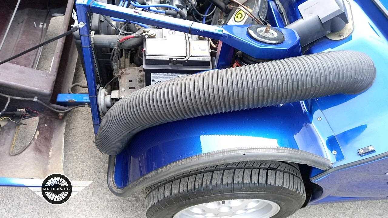 Lot 200 - 2011 QUANTUM 2&2