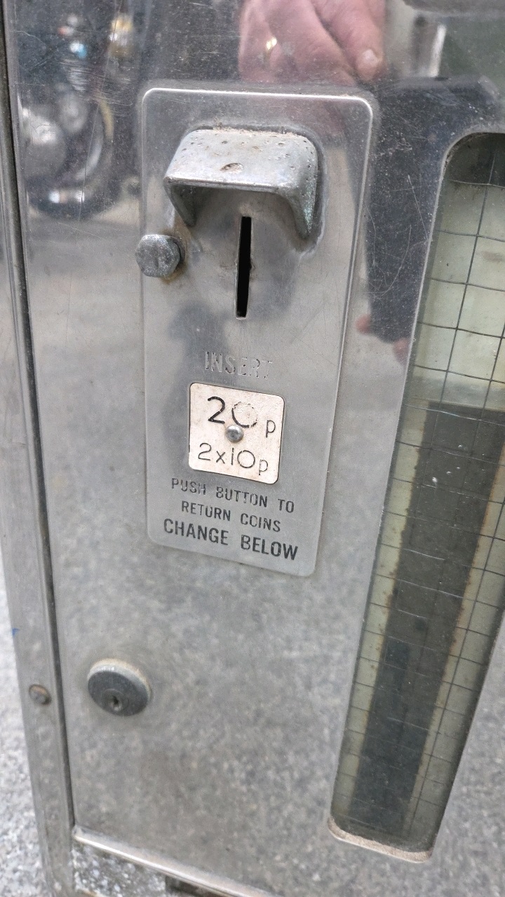 Lot 581 - EMBASSY WALL MOUNTED CIGARETTE MACHINE