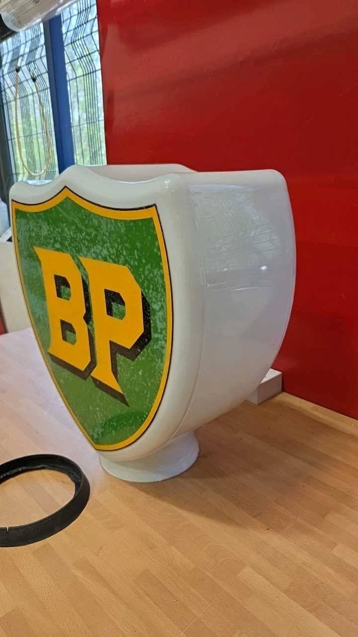 Lot 391 - BP GLASS PETROL PUMP GLOBE