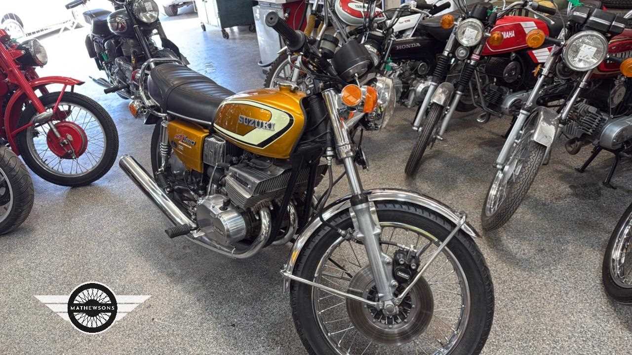 Lot 346 - 1975 SUZUKI