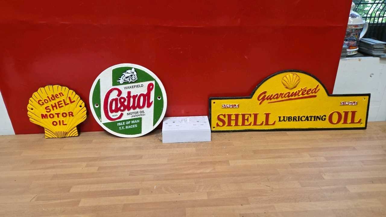 Lot 761 - SET OF 3 CAST IRON SIGNS