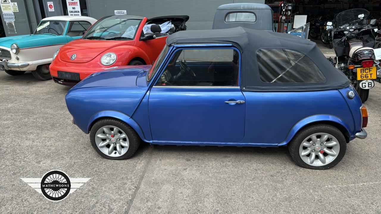 Lot 452 - 1973 MORRIS MINI 1275 GT