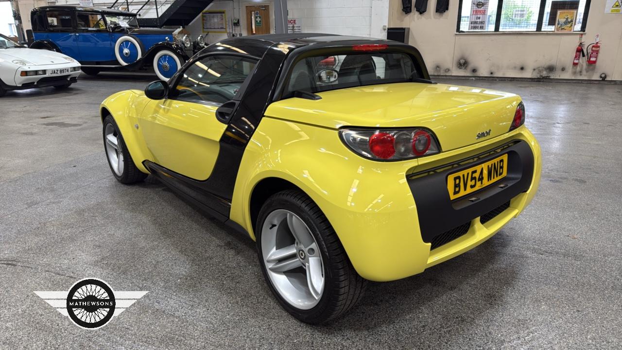 Lot 122 - 2004 SMART ROADSTER 80 AUTO(RHD)