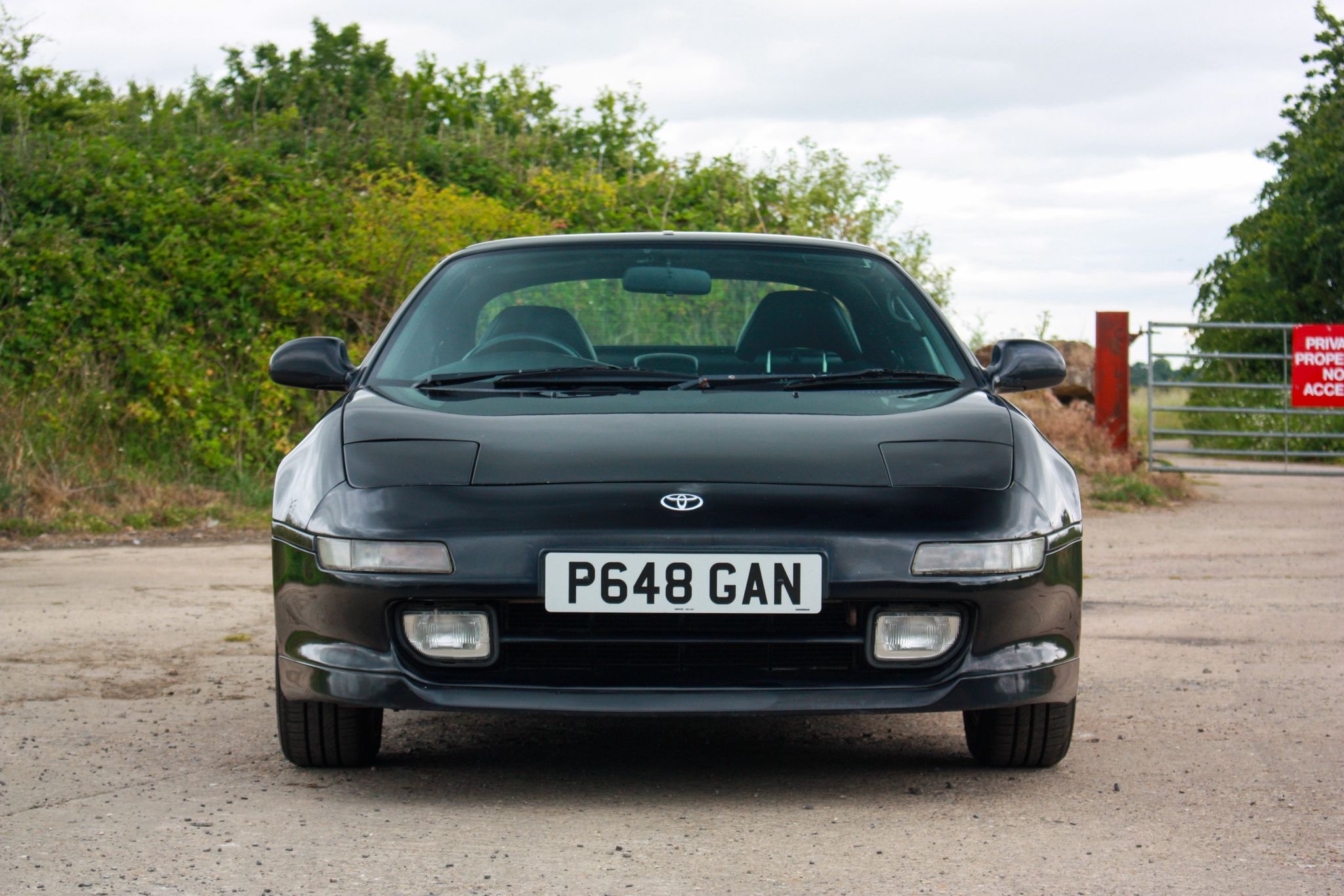 Lot 150 - 1997 TOYOTA MR2 GT 16V