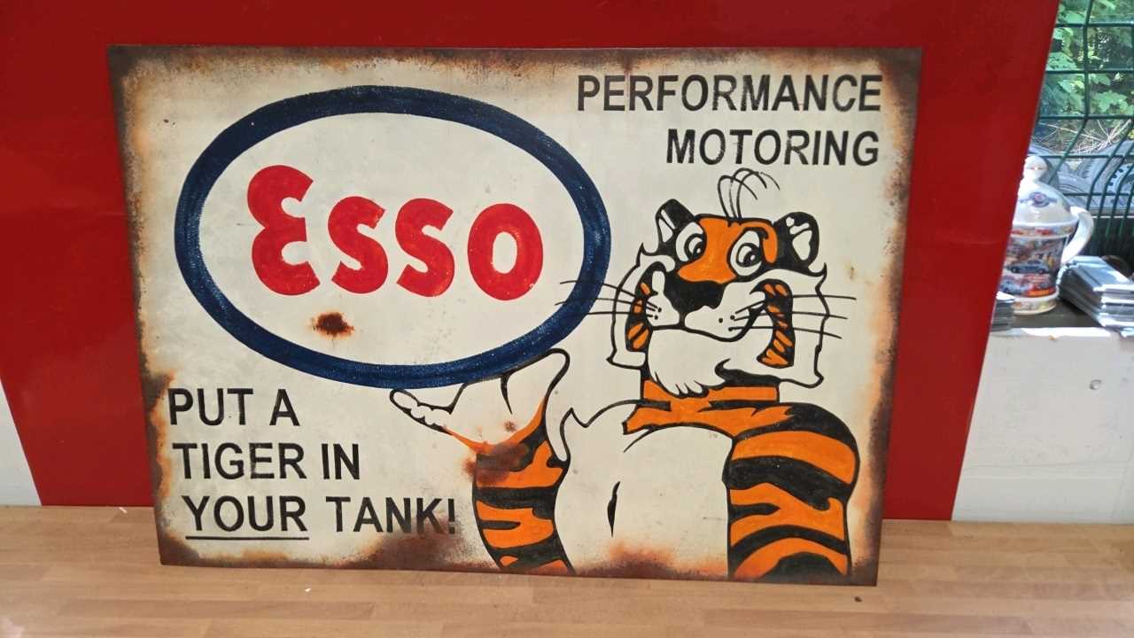 Lot 860 - ESSO TIGER IN YOUR TANK REPRO SIGN 28" X 20"