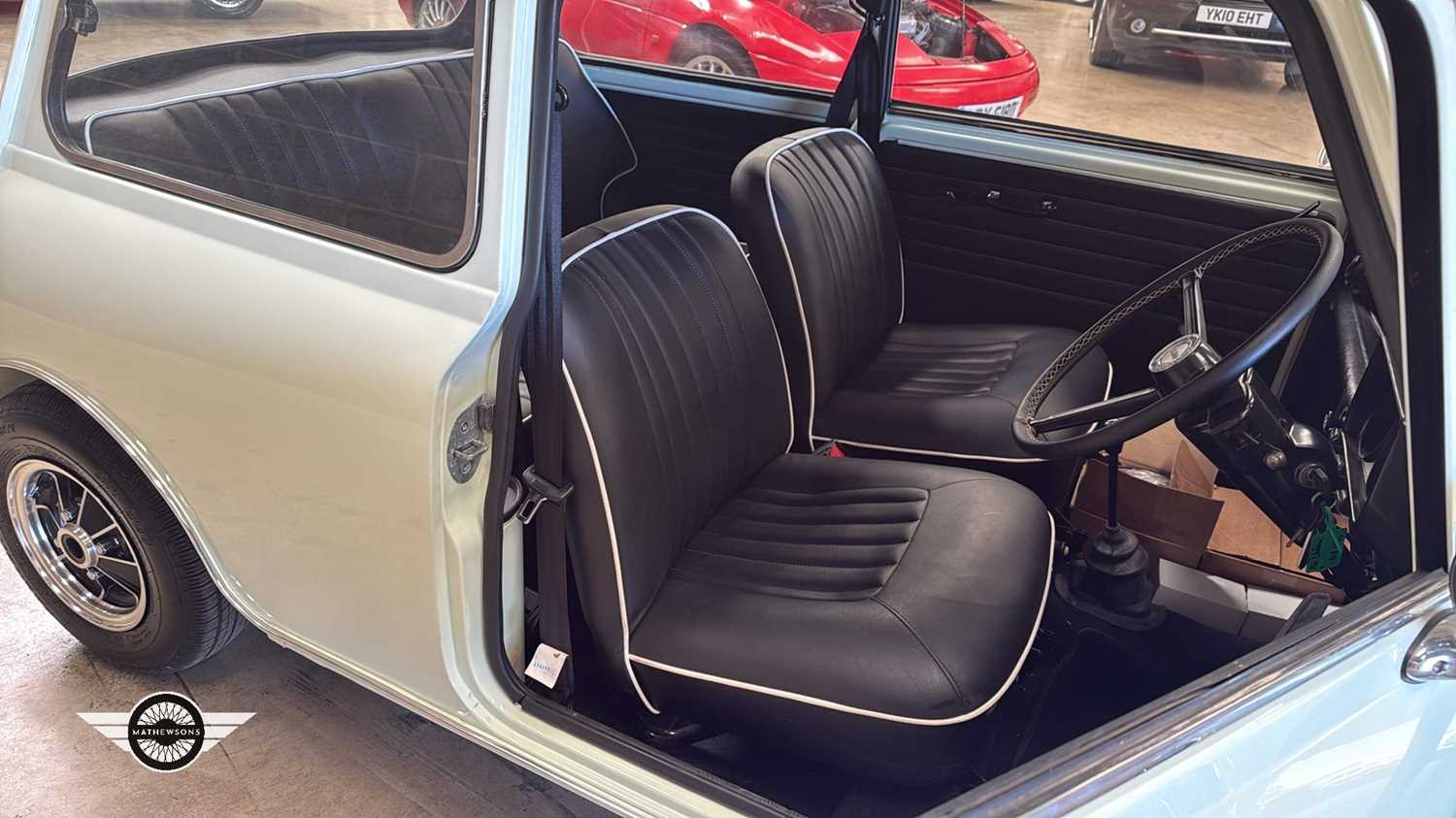Lot 868 - 1972 AUSTIN MINI CLUBMAN