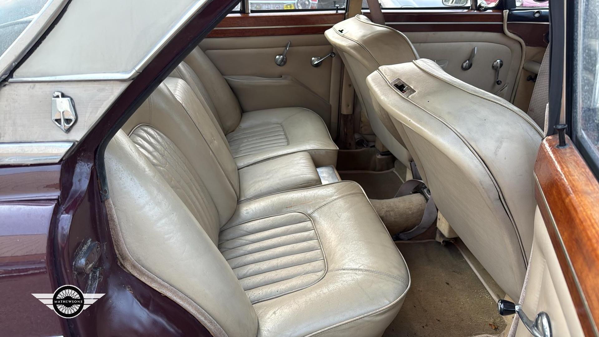 Lot 740 - 1967 ROVER 3 LITRE