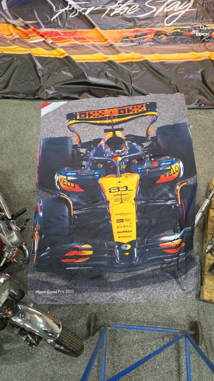 Lot 433 - 3 X LARGE FORMULA 1 BANNERS