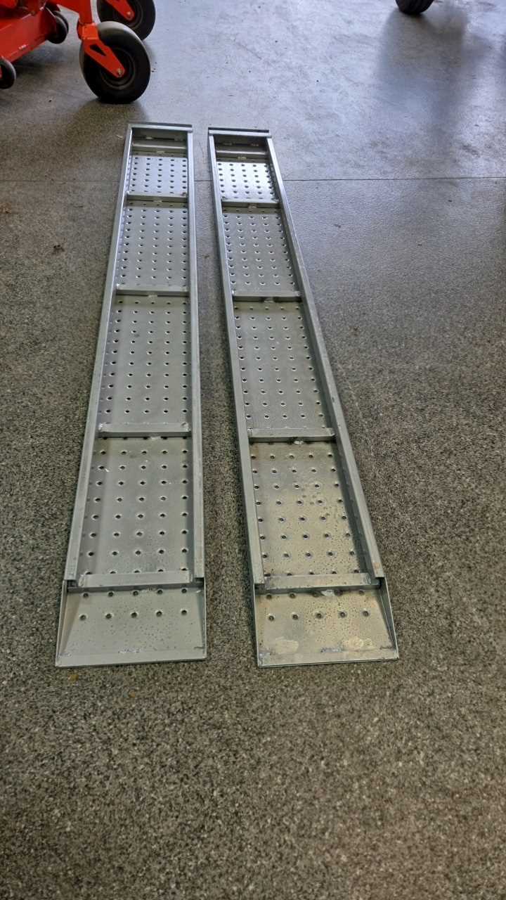 Lot 196 - RHINO RECOVERY LOADING RAMPS-HEAVY DUTY SWL