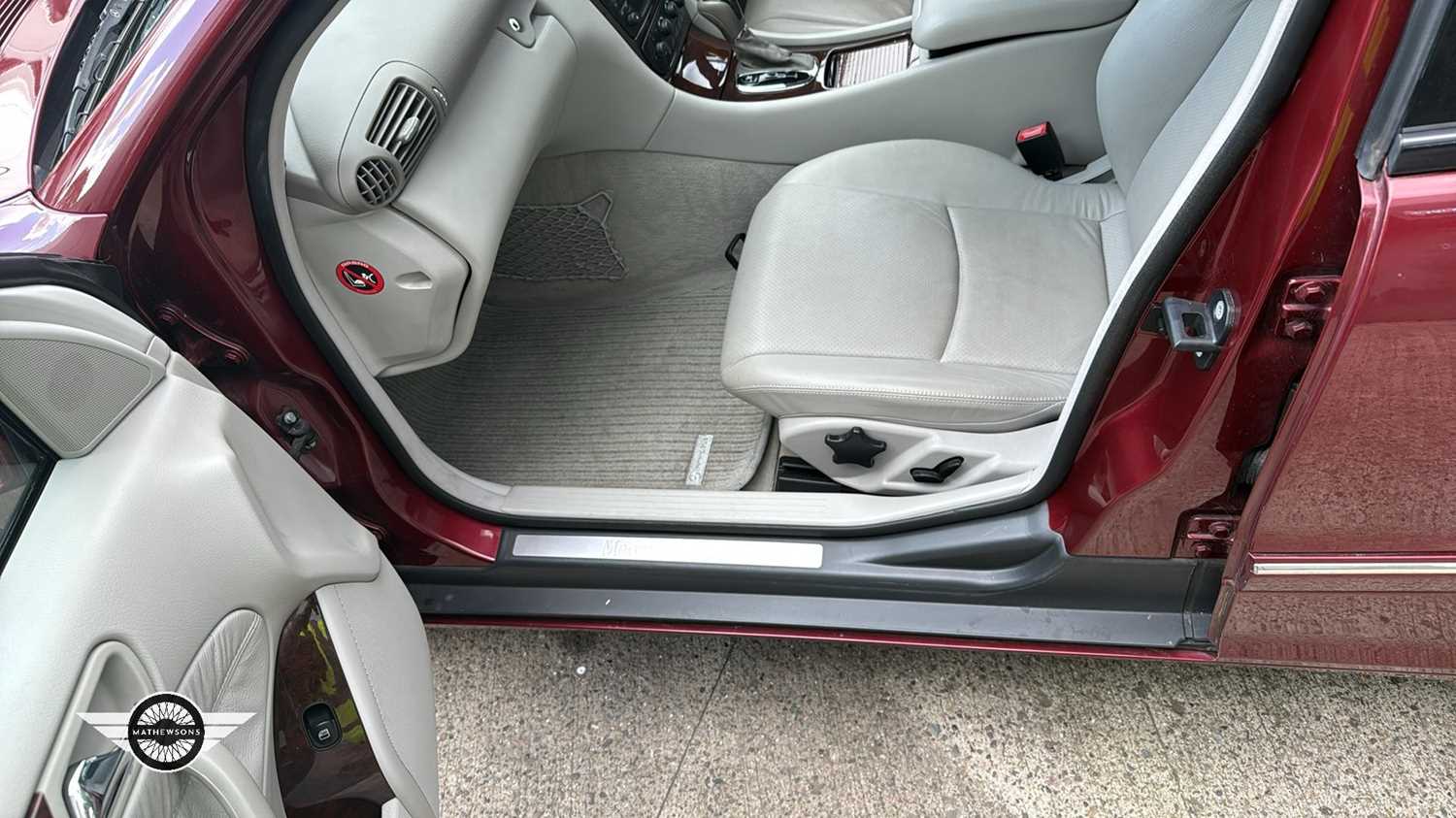 Lot 550 - 2001 MERCEDES C320 ELEGANCE AUTO