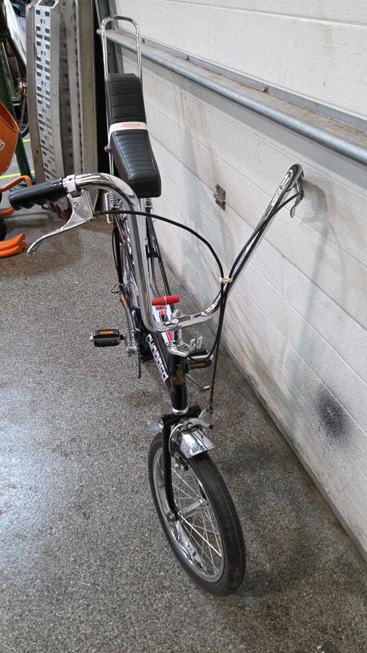 Lot 11 - 1976 MK2 RALEIGH CHOPPER BLACK