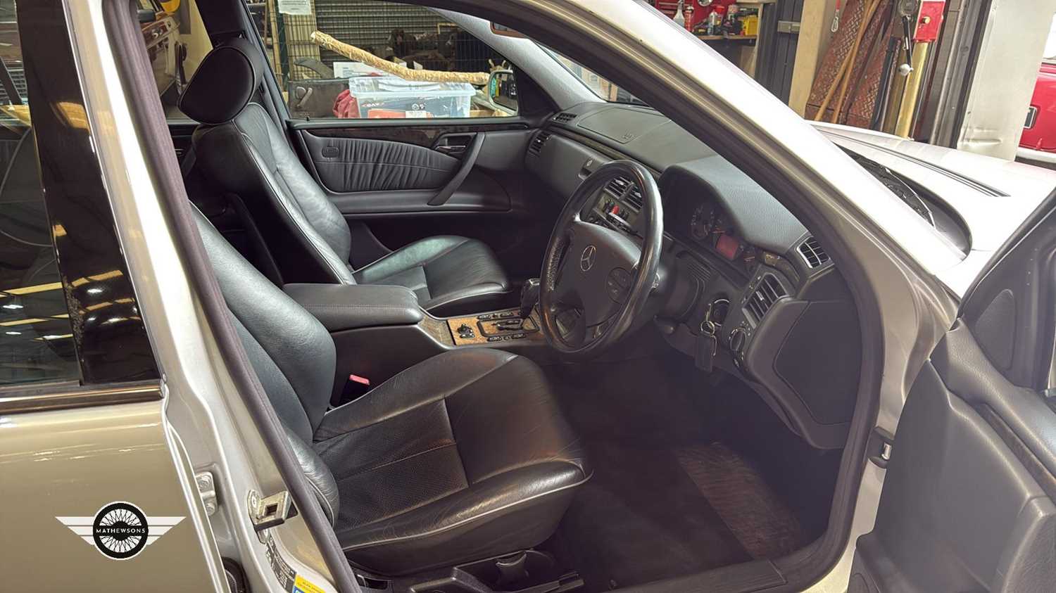 Lot 168 - 2002 MERCEDES E220 CDI AVANTGARDE AUTO