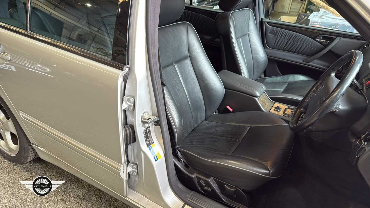 Lot 168 - 2002 MERCEDES E220 CDI AVANTGARDE AUTO