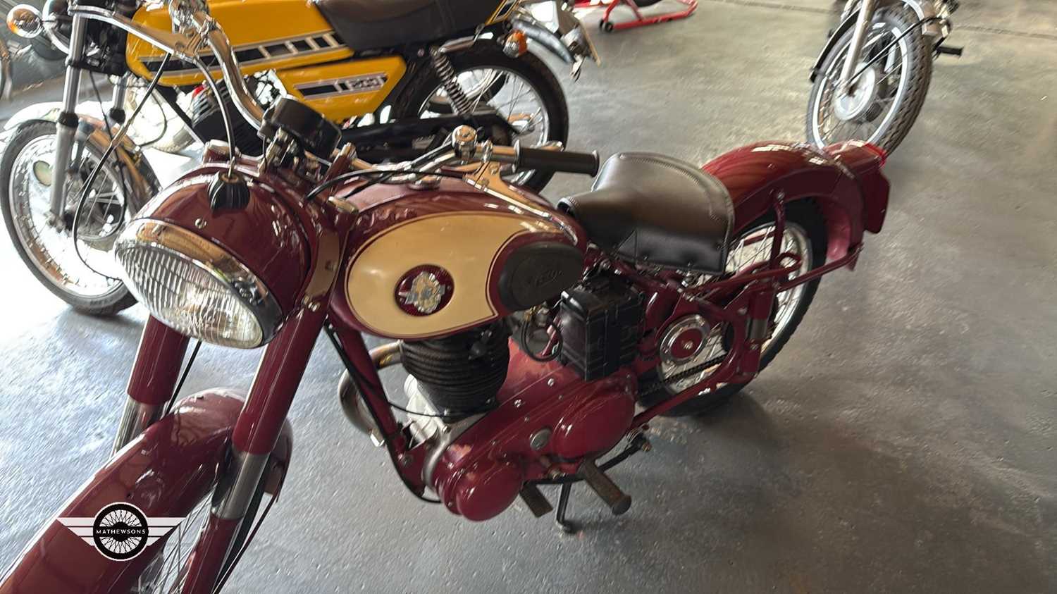 Lot 360 - 1954 BSA C11G