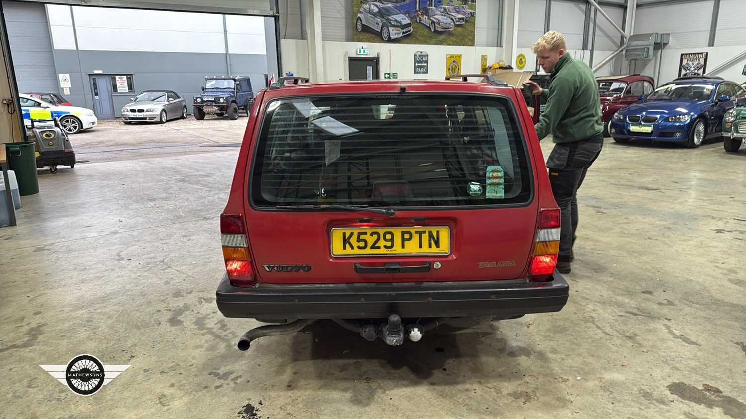 Lot 560 - 1992 VOLVO 240 TORSLANDA