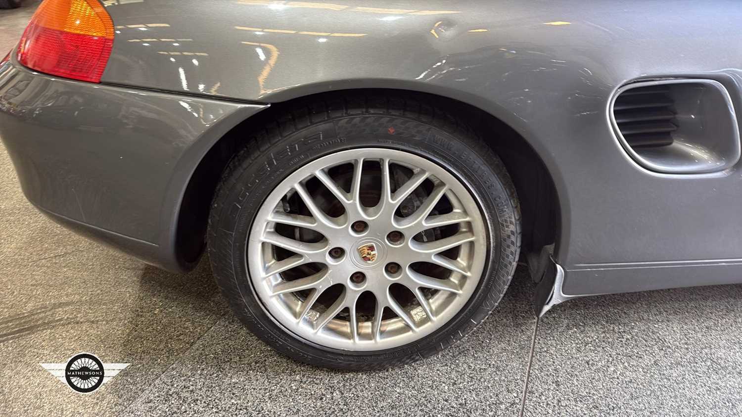 Lot 408 - 2000 PORSCHE BOXSTER