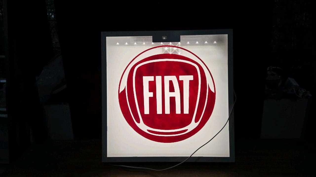 Lot 751 - FIAT LIGHT UP SIGN 232 x 23"