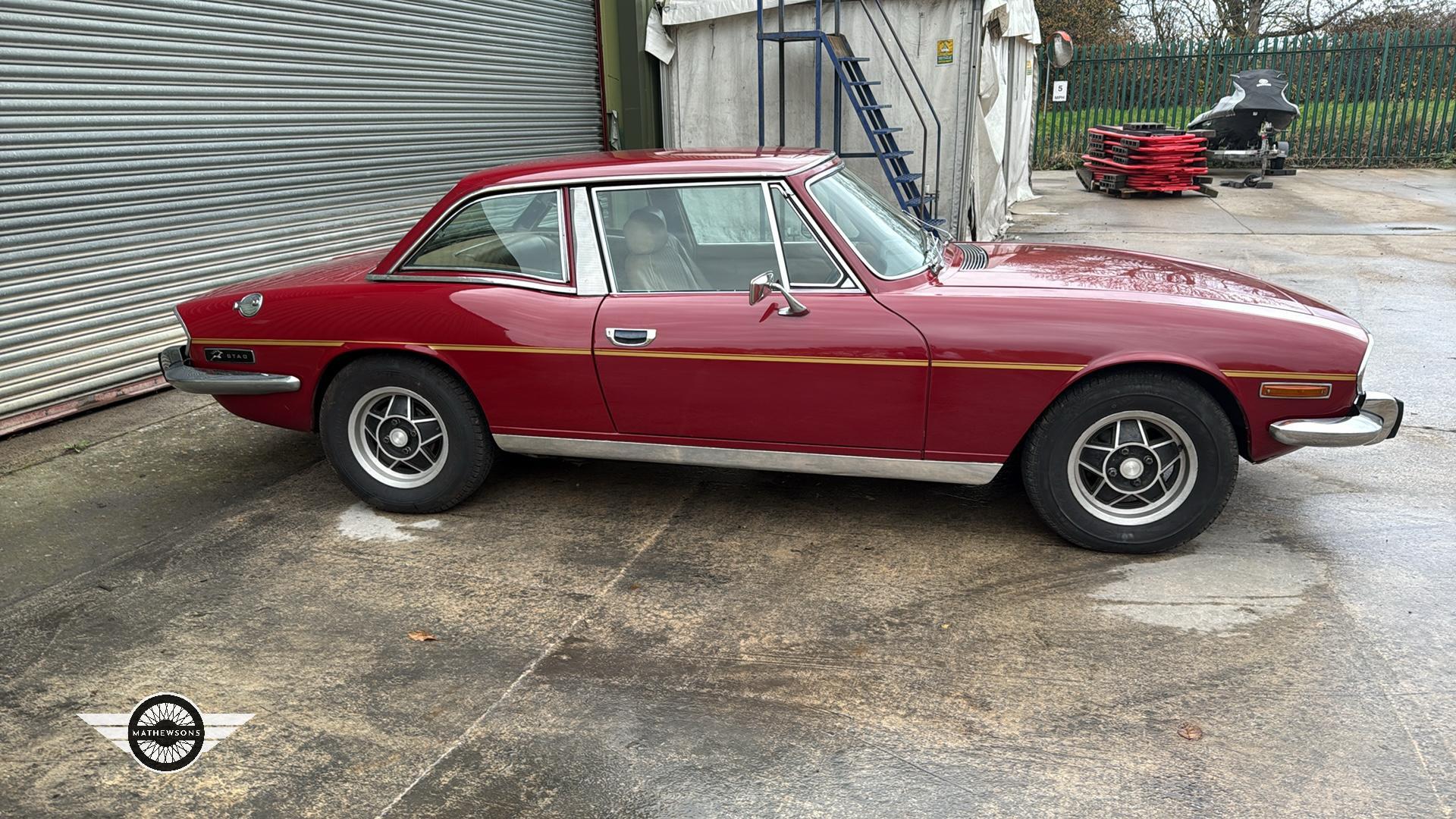 Lot 890 - 1976 TRIUMPH STAG
