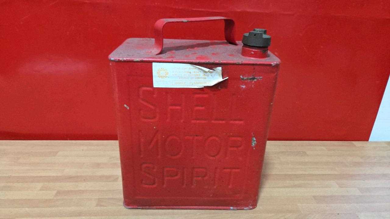 Lot 209 - 1949 SHELL MOTOR SPIRIT PETROL CAN