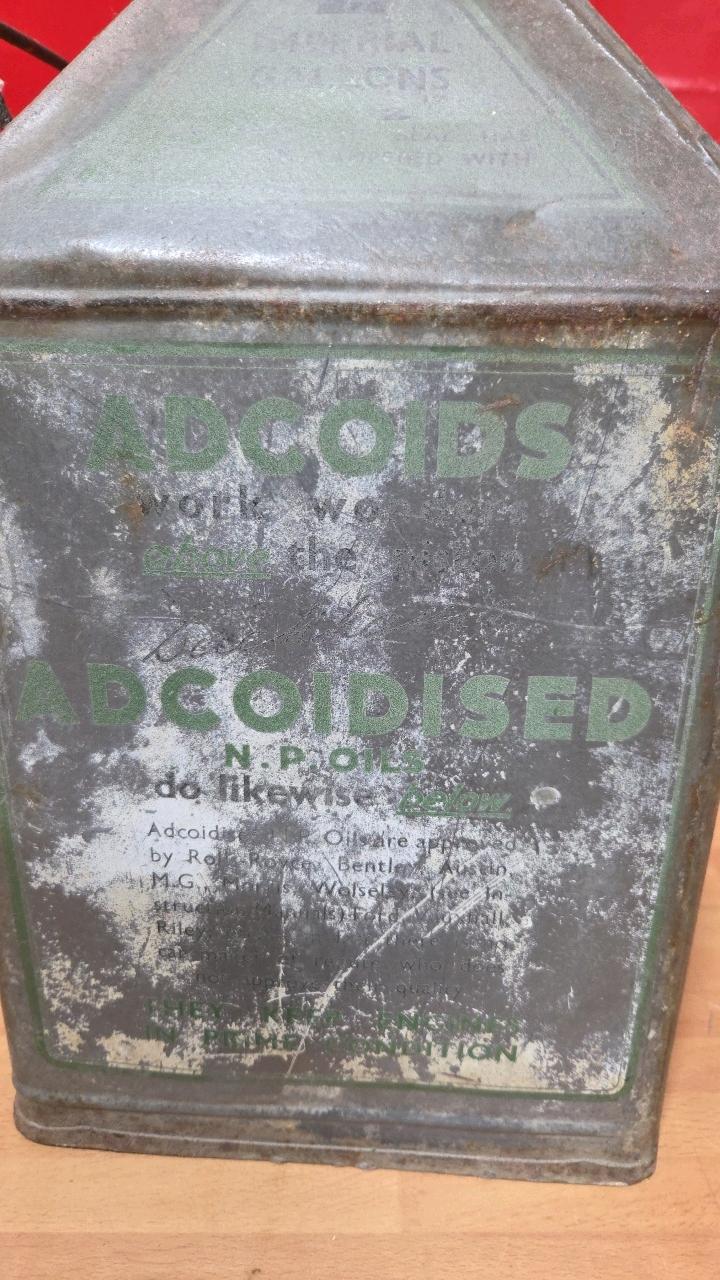 Lot 473 - ADCOIDS PISTON OIL PYRAMID CAN