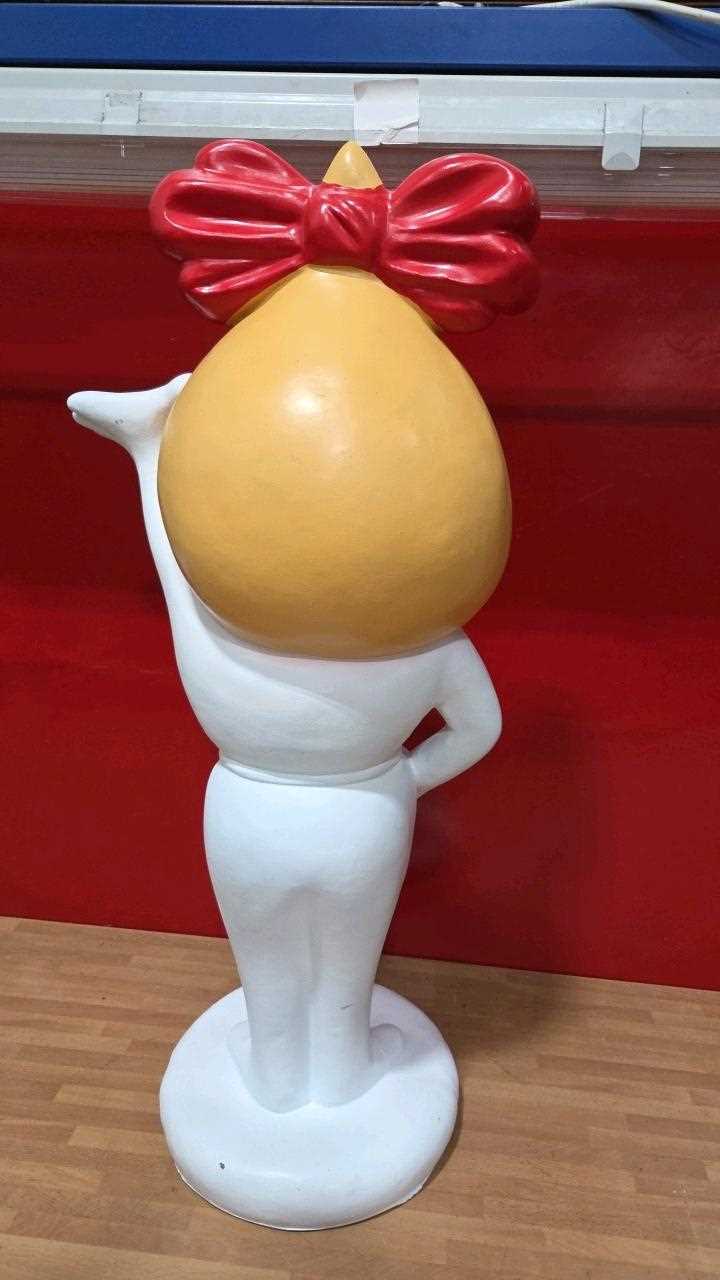Lot 551 - REPRODUCTION MRS DRIP STATUE 33" TALL