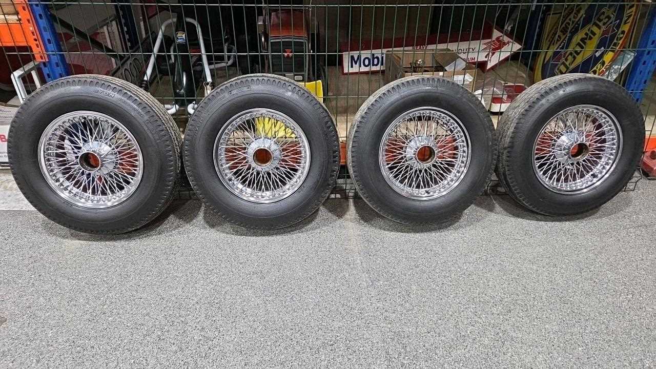 Lot 243 - SET OF 4 JAGUAR/ASTON MARTIN WIRE WHEELS