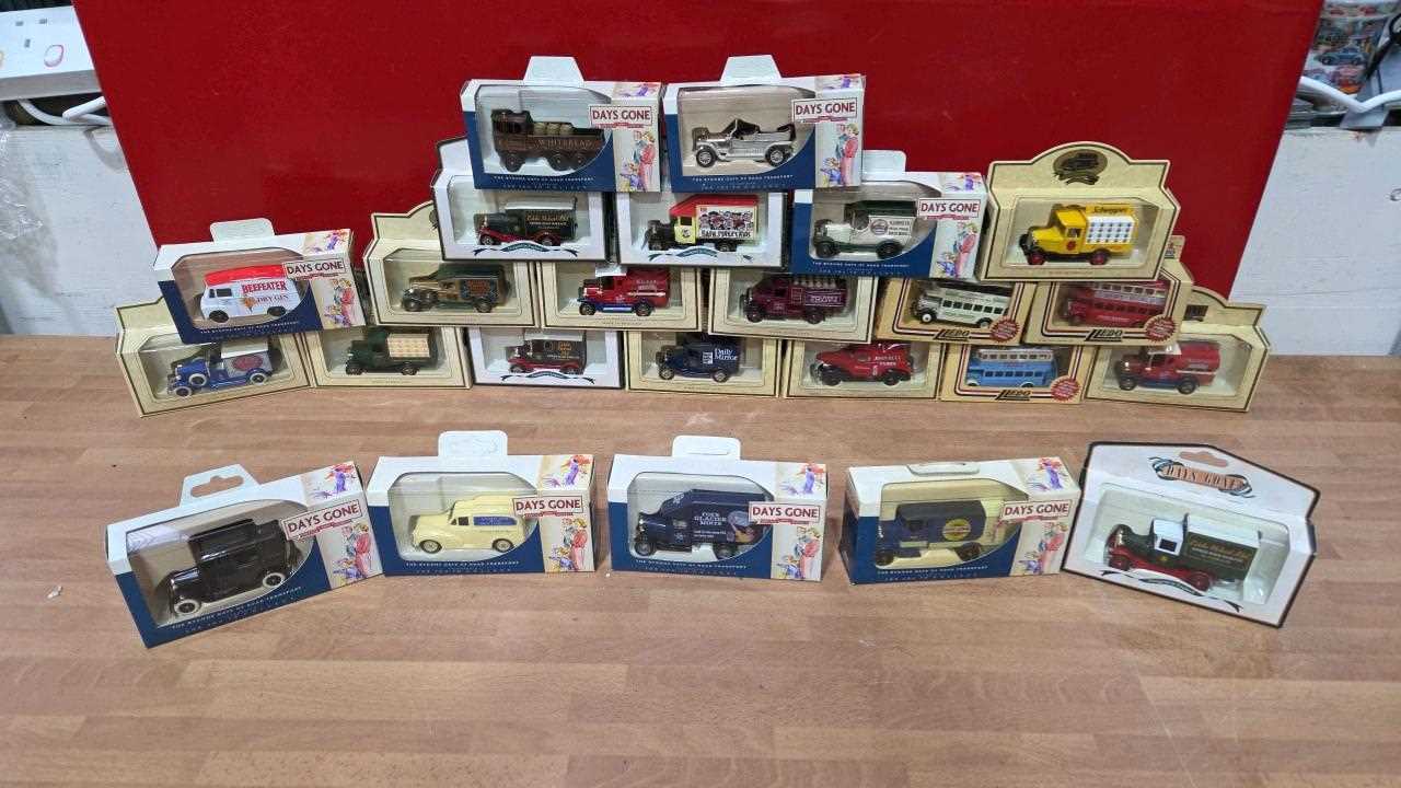 Lot 295 - BOX OF DAYS GONE SCALE MODELS