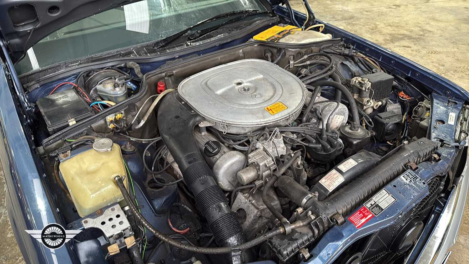 Lot 738 - 1986 MERCEDES 500 SEC AUTO