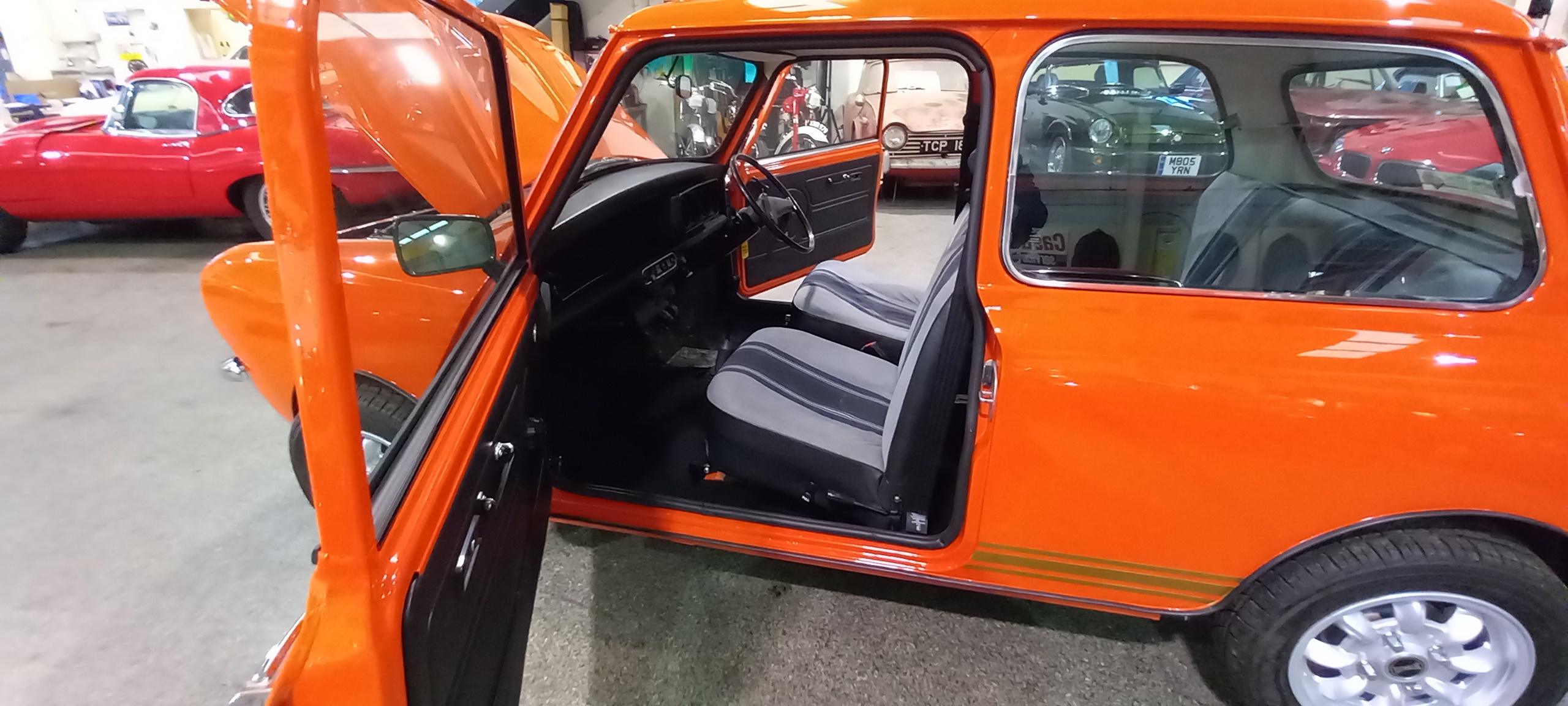 Lot 218 - 1979 AUSTIN MORRIS MINI 1275 GT
