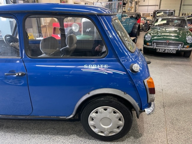 Lot 362 - 1994 ROVER MINI SPRITE