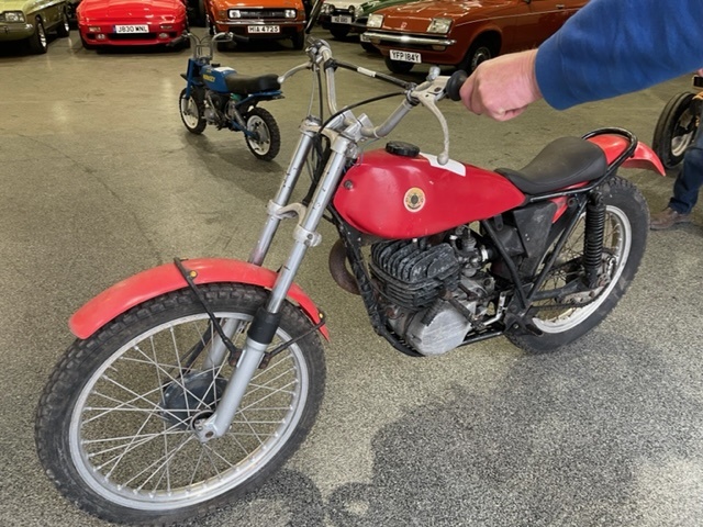 Lot 220 - BULTACO SHERPA TRIALS BIKE