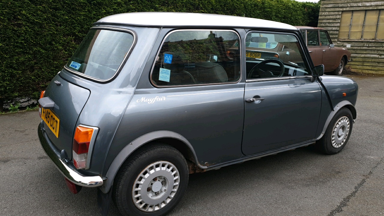 Lot 250 - 1988 AUSTIN MINI MAYFAIR