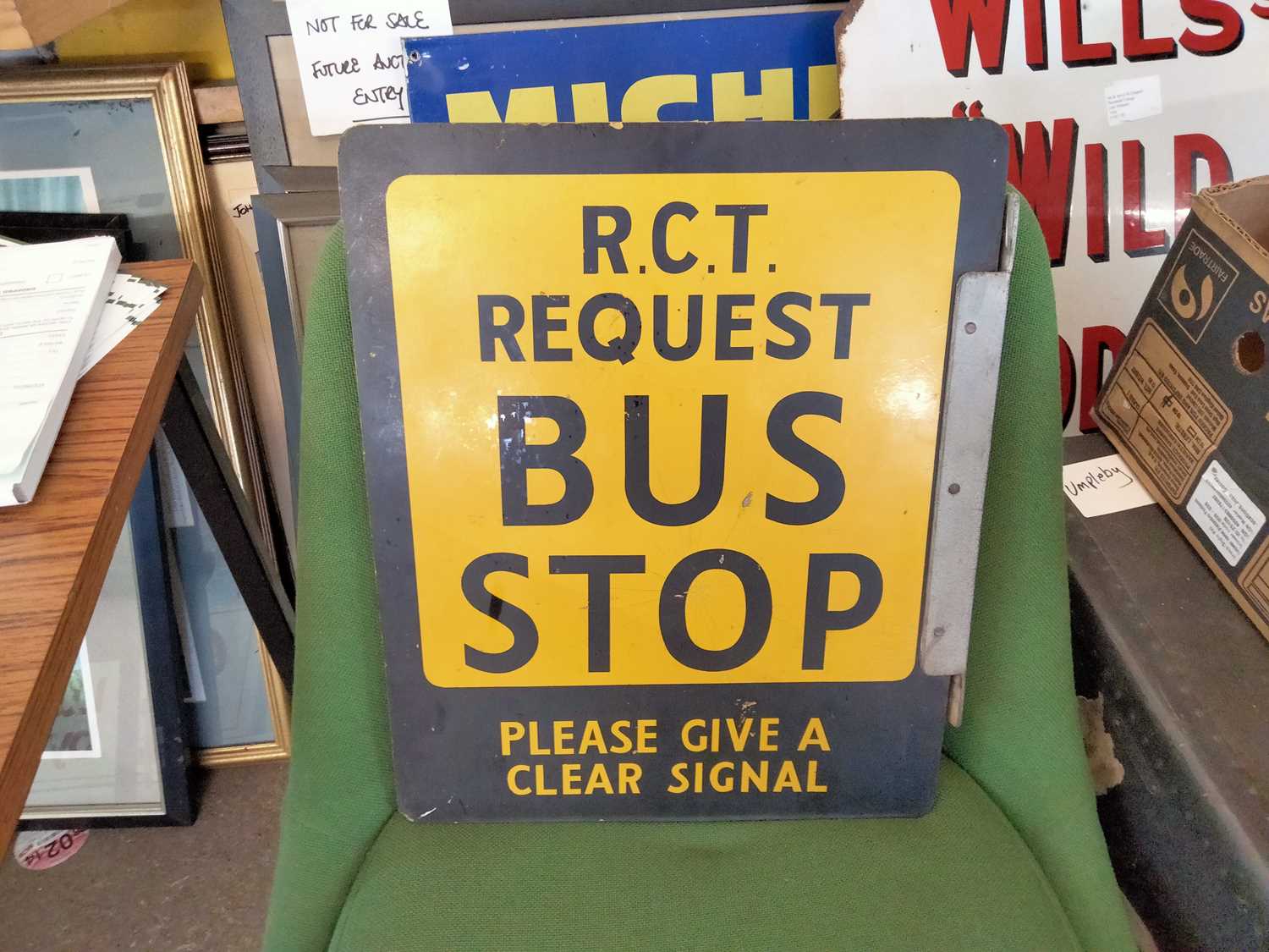 Lot 266 - RCT REQUEST BUS STOP SIGN