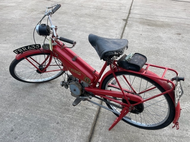 Lot 409 - 1940 RUDGE-WHITWORTH MOPED