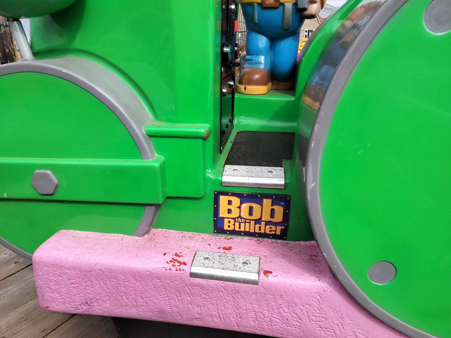 Lot 13 - BOB THE BUILDER COIN RIDE