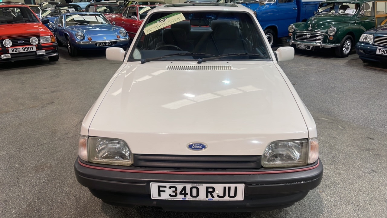 Lot 342 - 1989 FORD ORION INJECTION GHIA