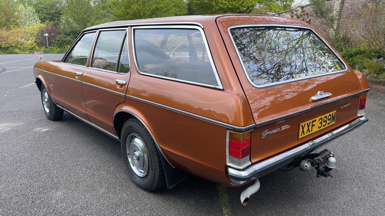 Lot 484 - 1974 FORD GRANADA ESTATE