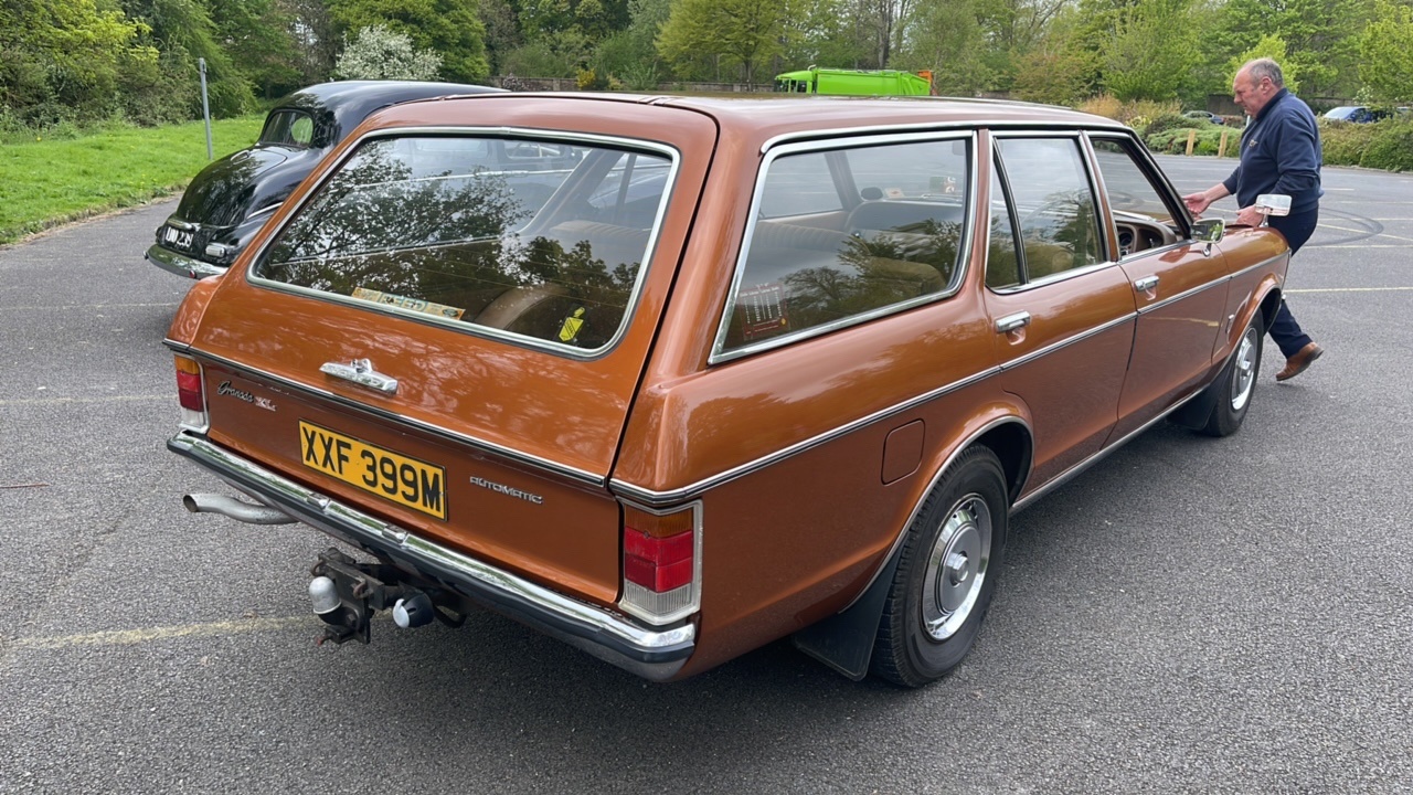 Lot 484 - 1974 FORD GRANADA ESTATE