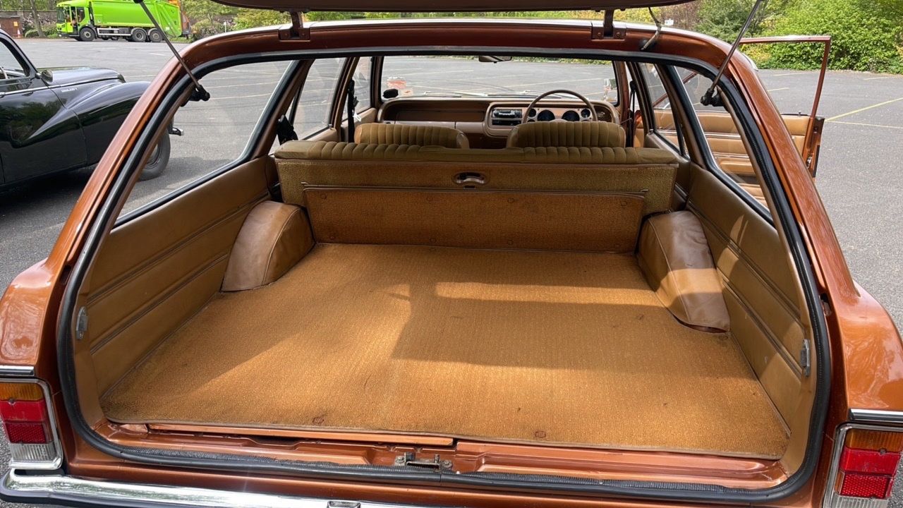 Lot 484 - 1974 FORD GRANADA ESTATE