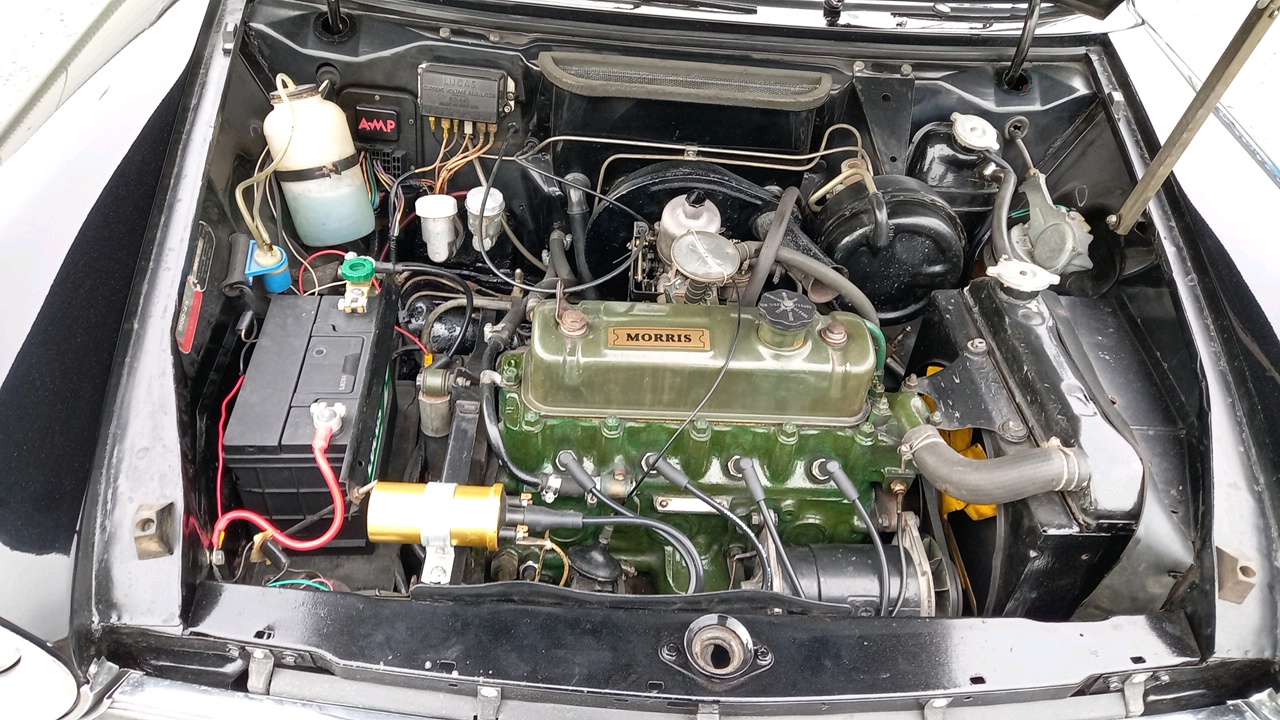 Lot 486 - 1971 MORRIS 1800