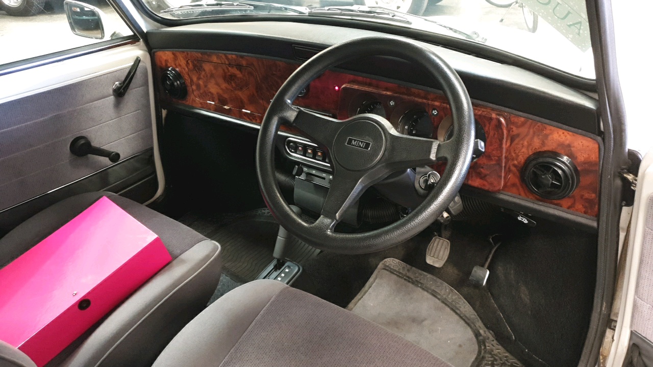 Lot 499 - 1995 ROVER MINI MAYFAIR AUTO