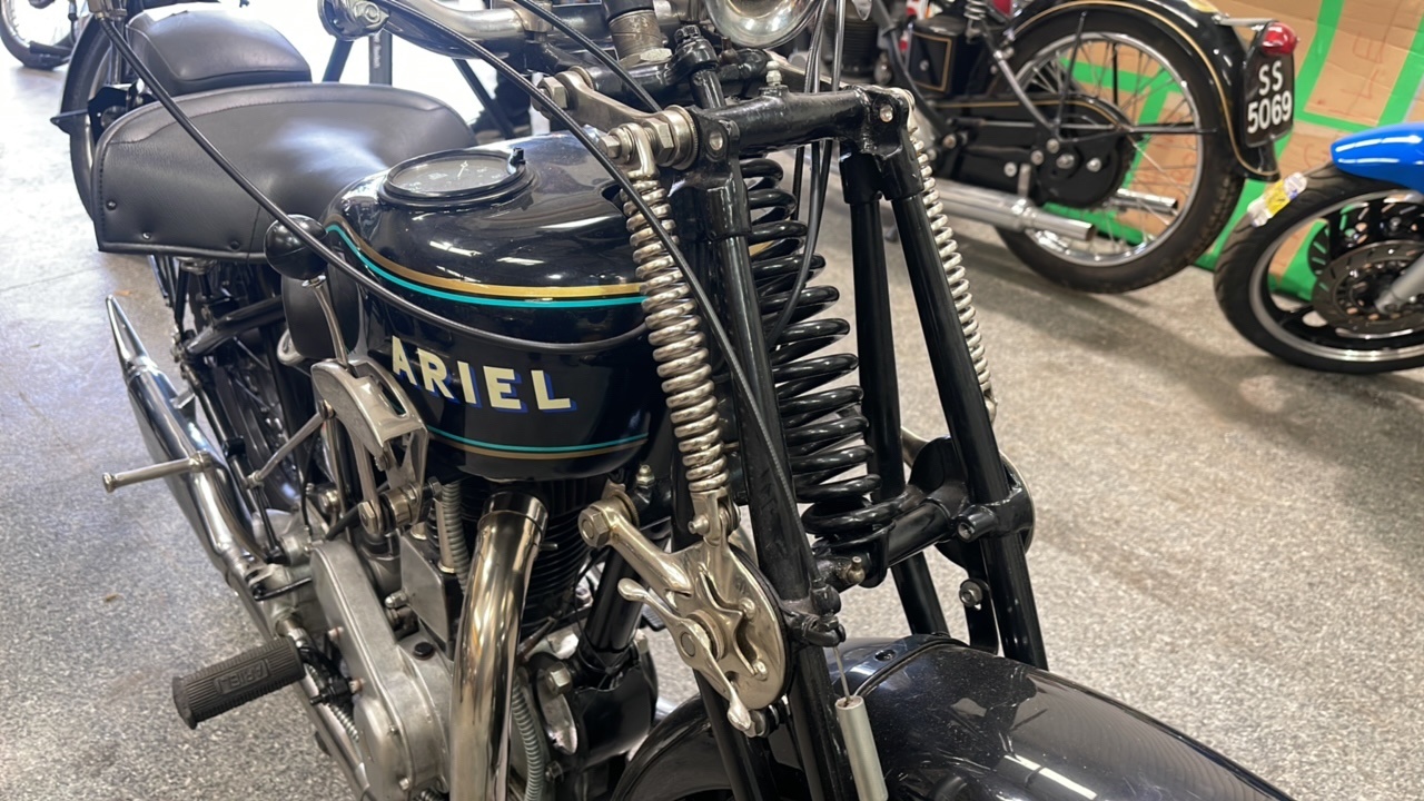Lot 124 - 1929 ARIEL F
