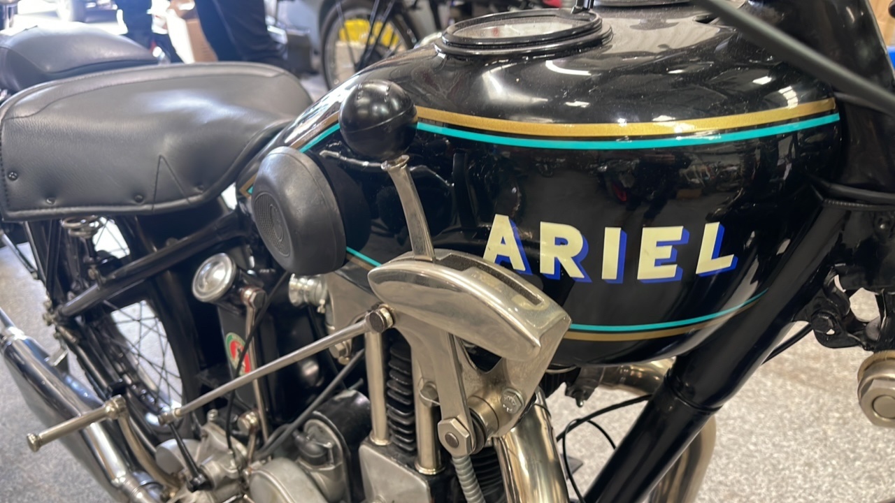 Lot 124 - 1929 ARIEL F